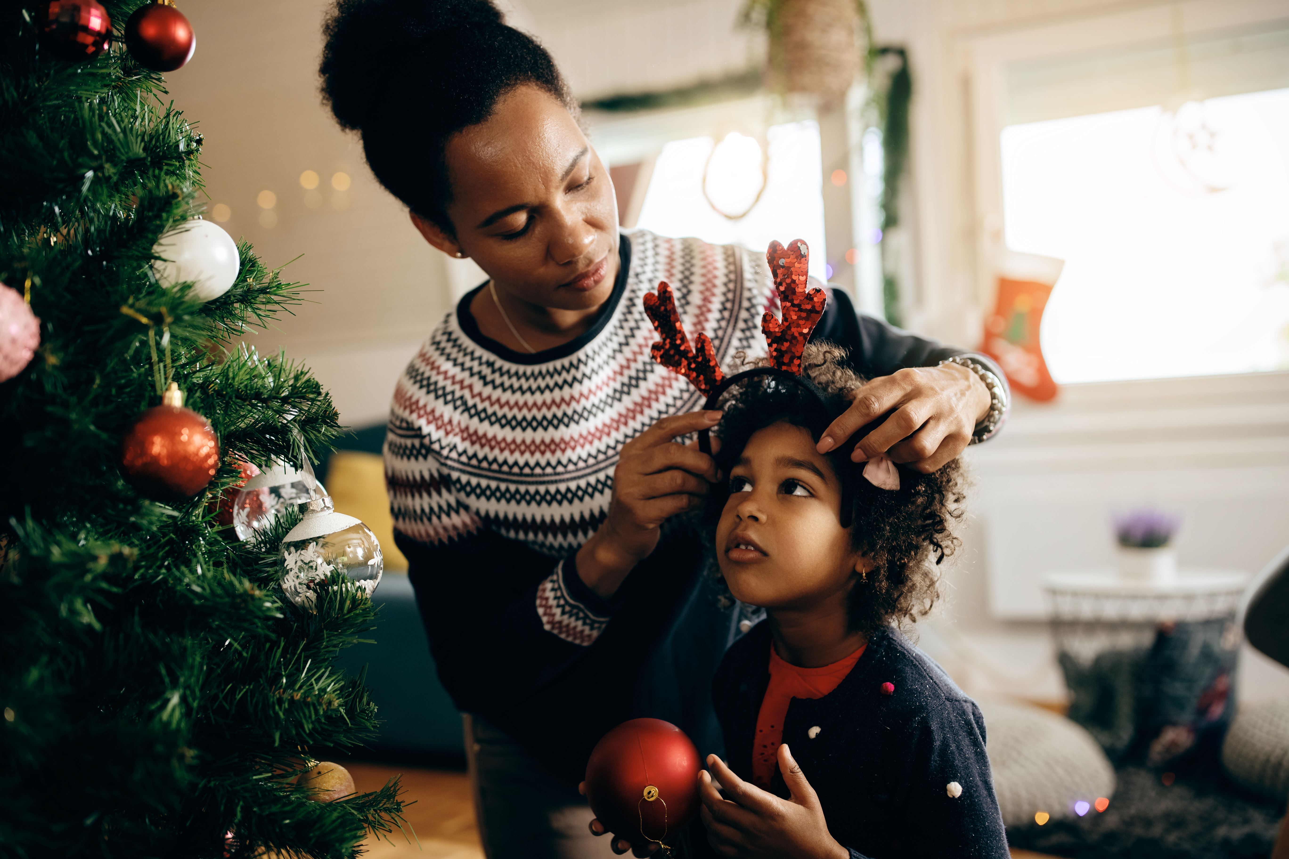 How to Help Your Kids Through Their First Christmas Post-Divorce